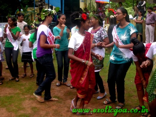 See Goa through my eyes: Sao Joao Celebrations at the Pomburpa Spring ...