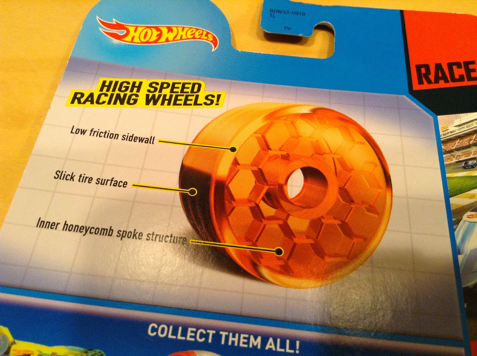 JULIAN'S HOT WHEELS BLOG: Spin King (2014 High Speed Racing Wheels)