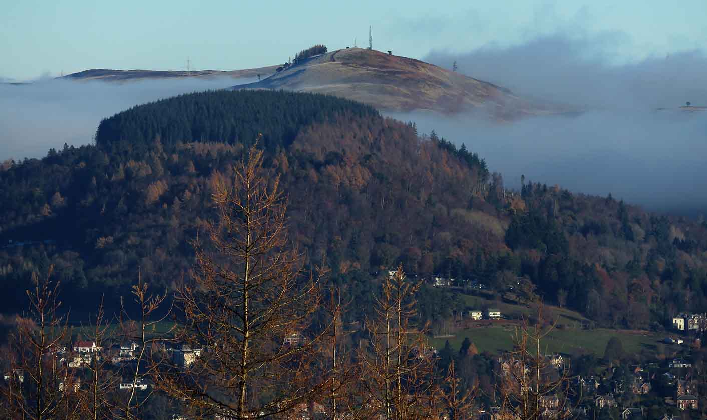 Alex and Bob`s Blue Sky Scotland: Crieff. Torlum. Knock of Crieff ...