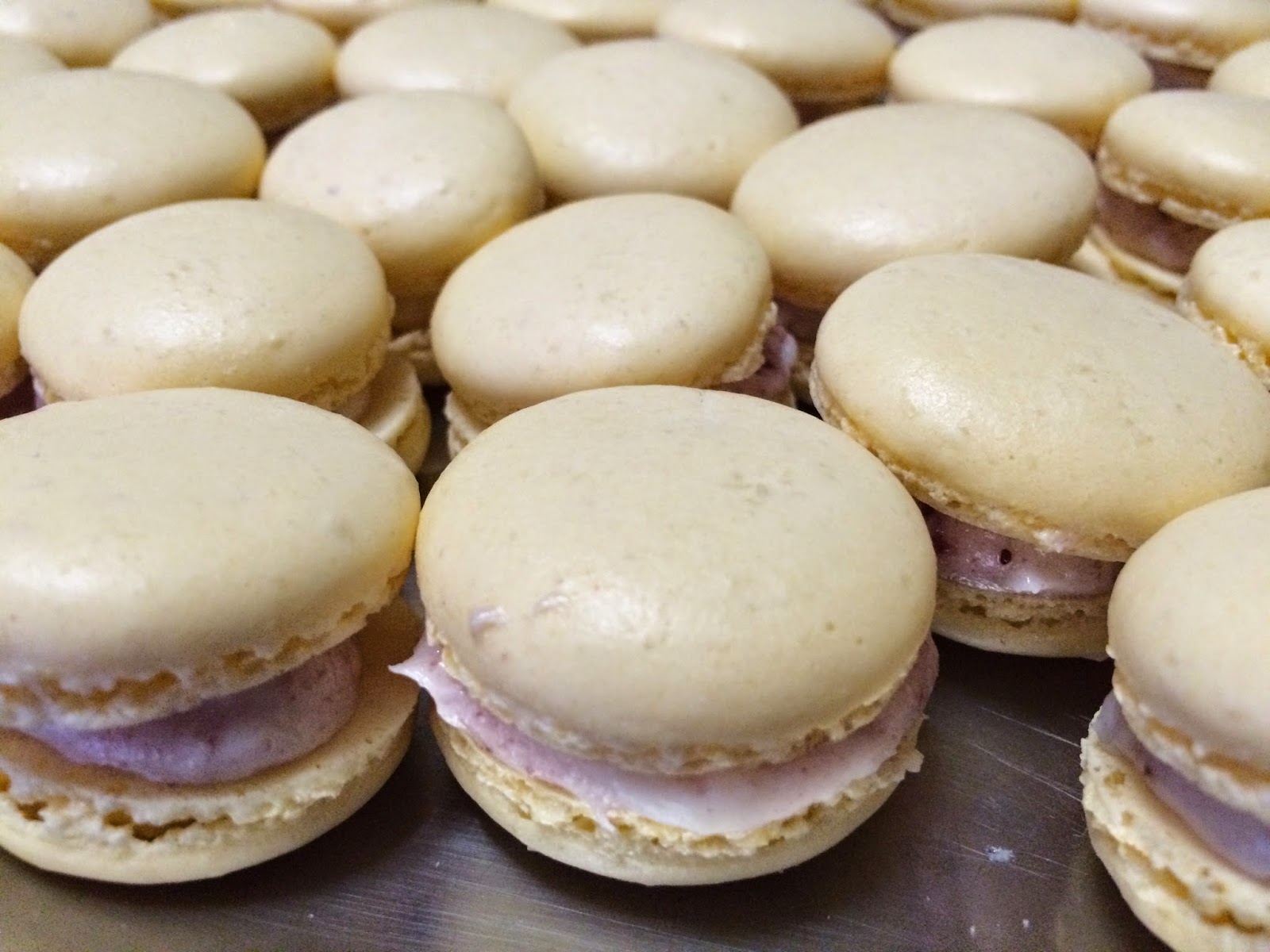 A Lovely Life, Indeed: Adventures in Macarons