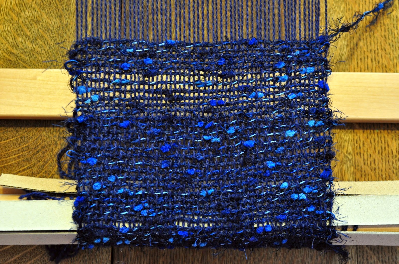 Mereknits: My New Loom
