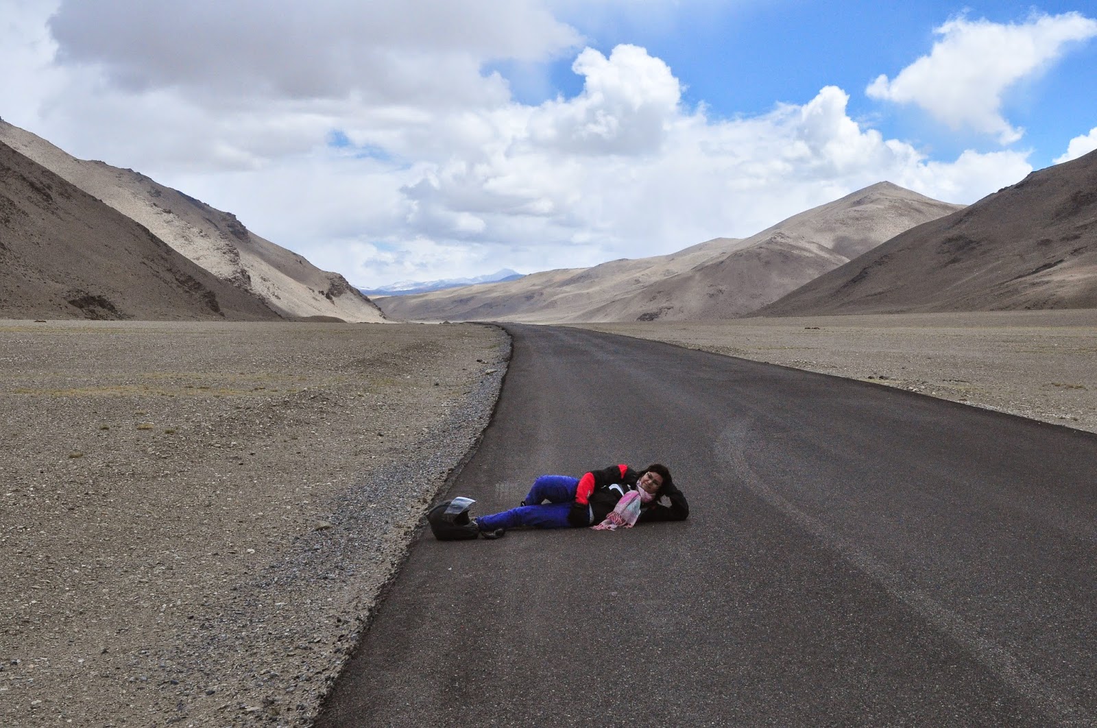 Tour Our Planet: Ladakh Trip: Day 9 (Pang -> Leh)