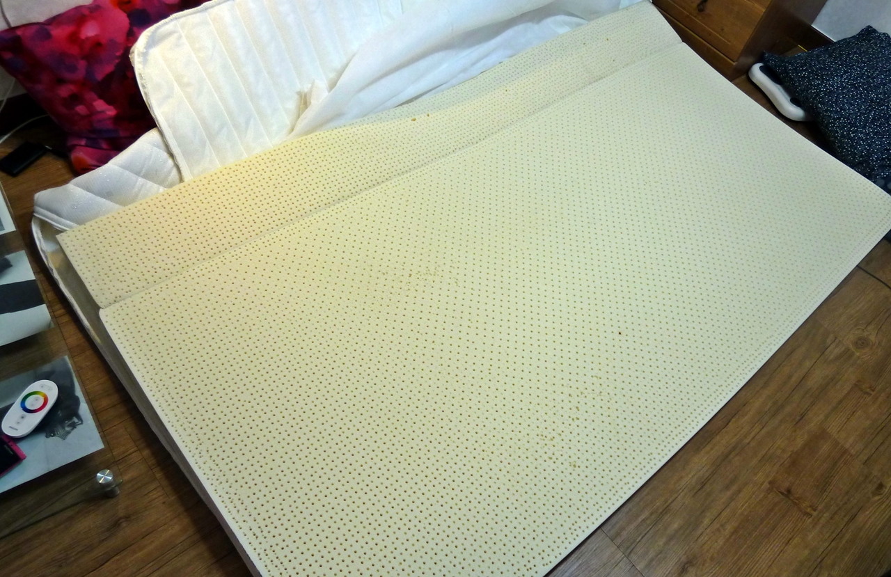 풀반지 블로그: 천연 라텍스보다 좋은 합성 라텍스? - 라디움폼 탈라레이 라텍스 패드 (ND-Z70-SS)