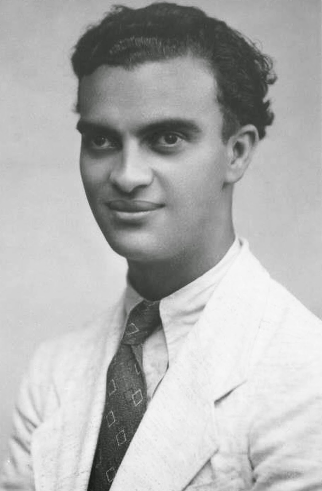 AS REVELAÇÕES DA REVELAÇÃO: INCRÍVEL CHICO XAVIER