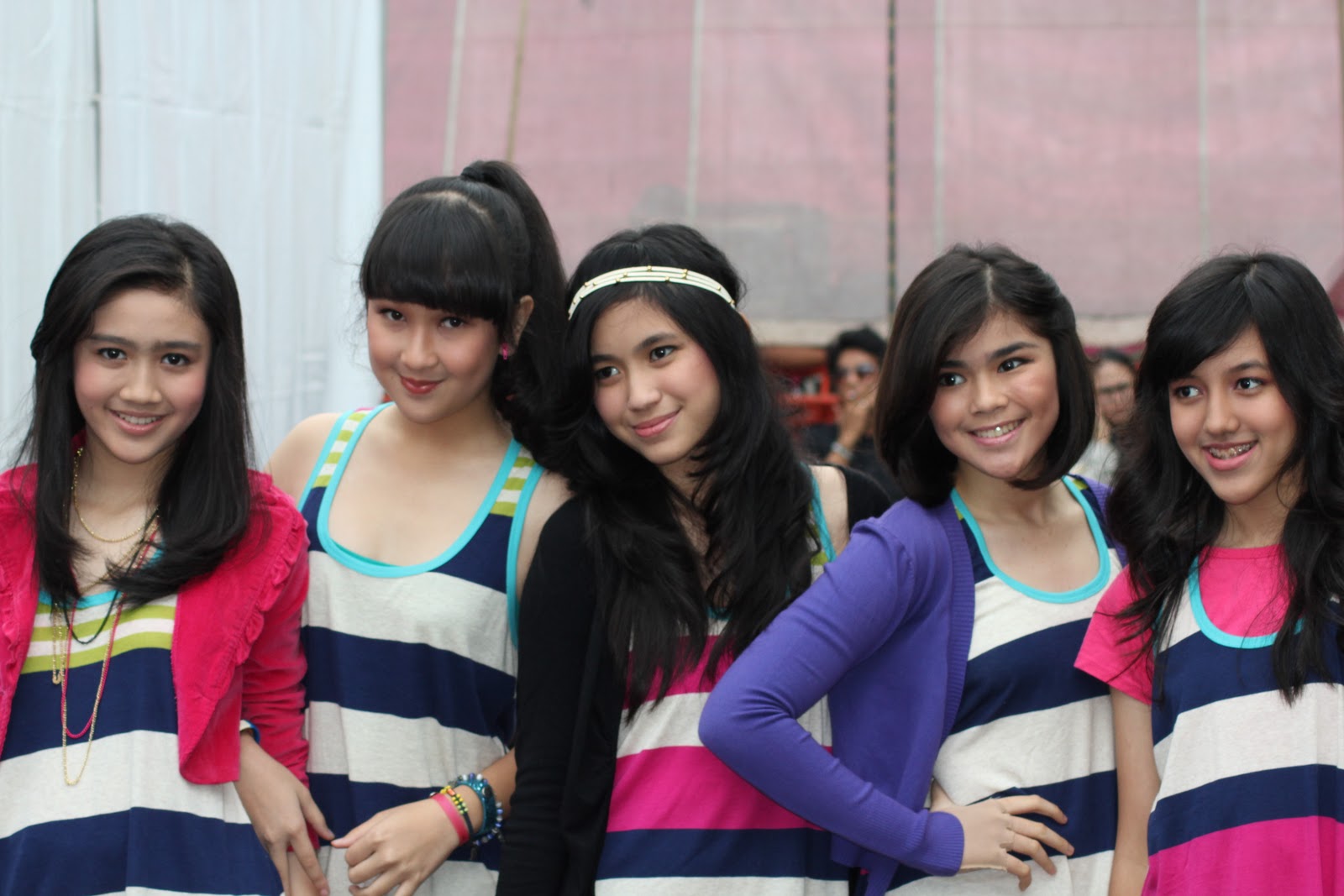 story of my idol: BLINK GIRLBAND REMAJA INDONESIA