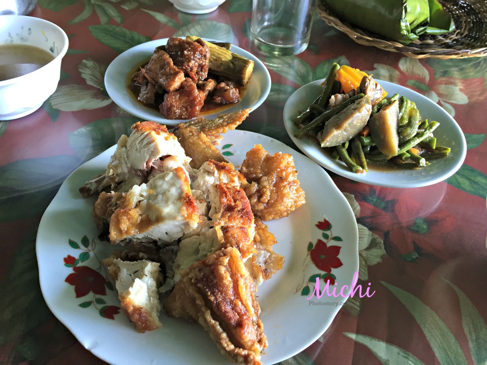 Michi Photostory: Lunch at Iskargu