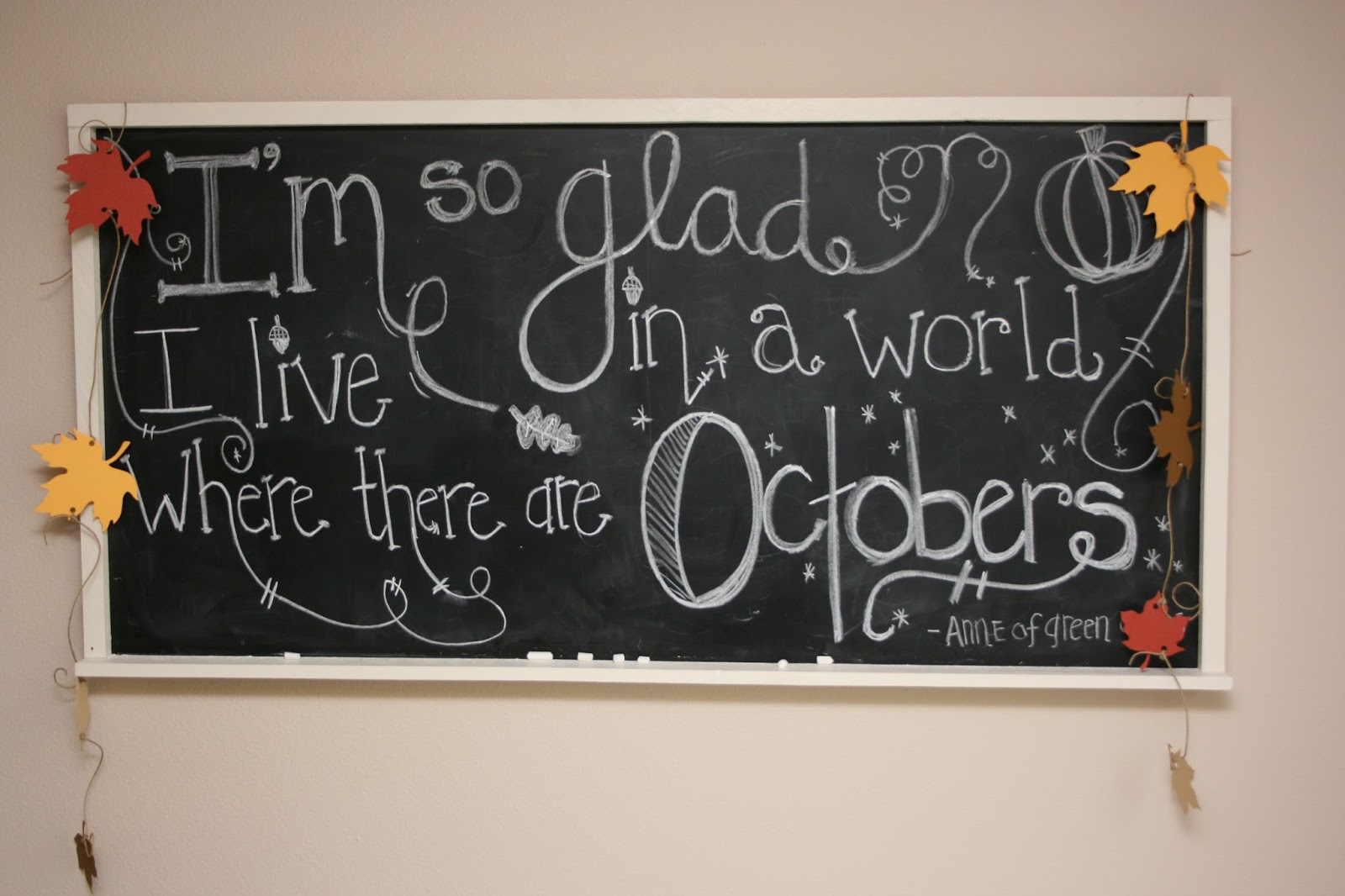 The Homemade Oasis: Happy (almost) Fall...Y'all