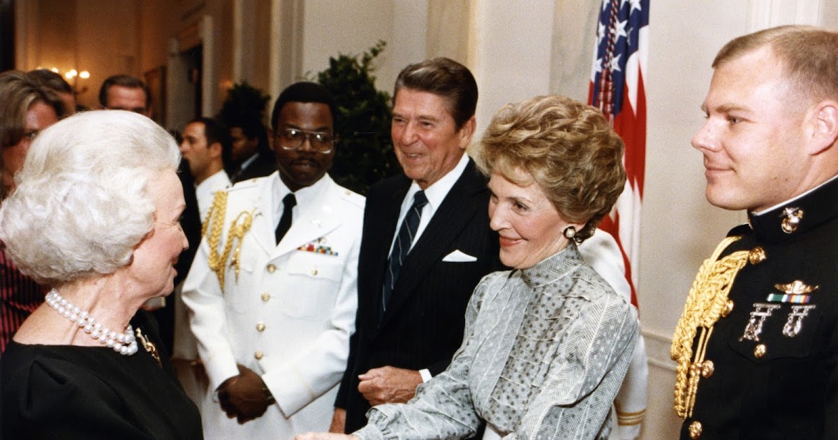 Helgeson's Hikes: White House Military Social Aide: Receiving Line Duty