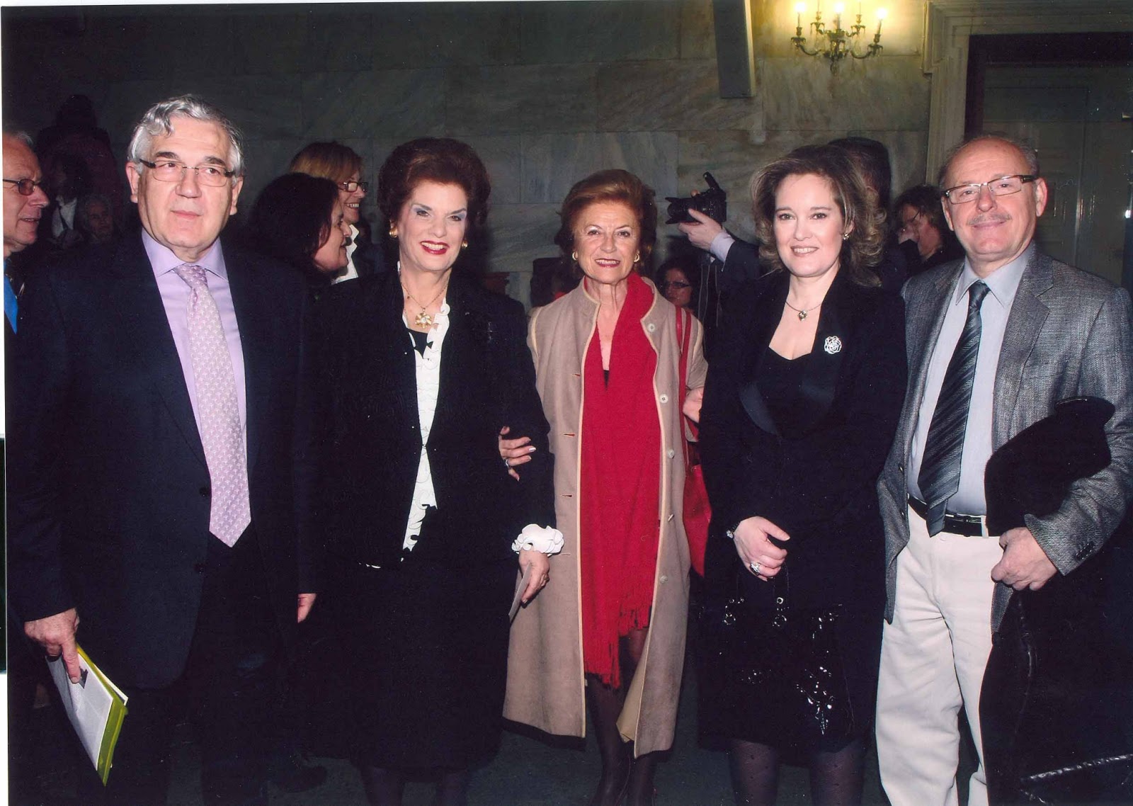 ΒΟΡΕΑΣmagazin: ΜΙΑ ΕΚΔΗΛΩΣΗ ΜΝΗΜΗΣ ΓΙΑ ΤΗΝ ΑΥΡΑ ΘΕΟΔΩΡΟΠΟΥΛΟΥ ΣΤΗΝ ...