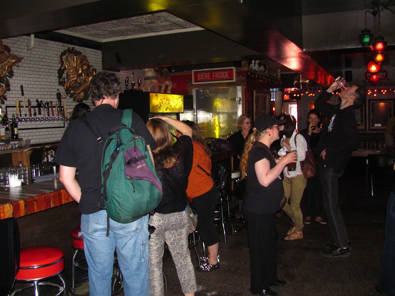 The World of Gord: Ken's Long Weekend Pub Crawl