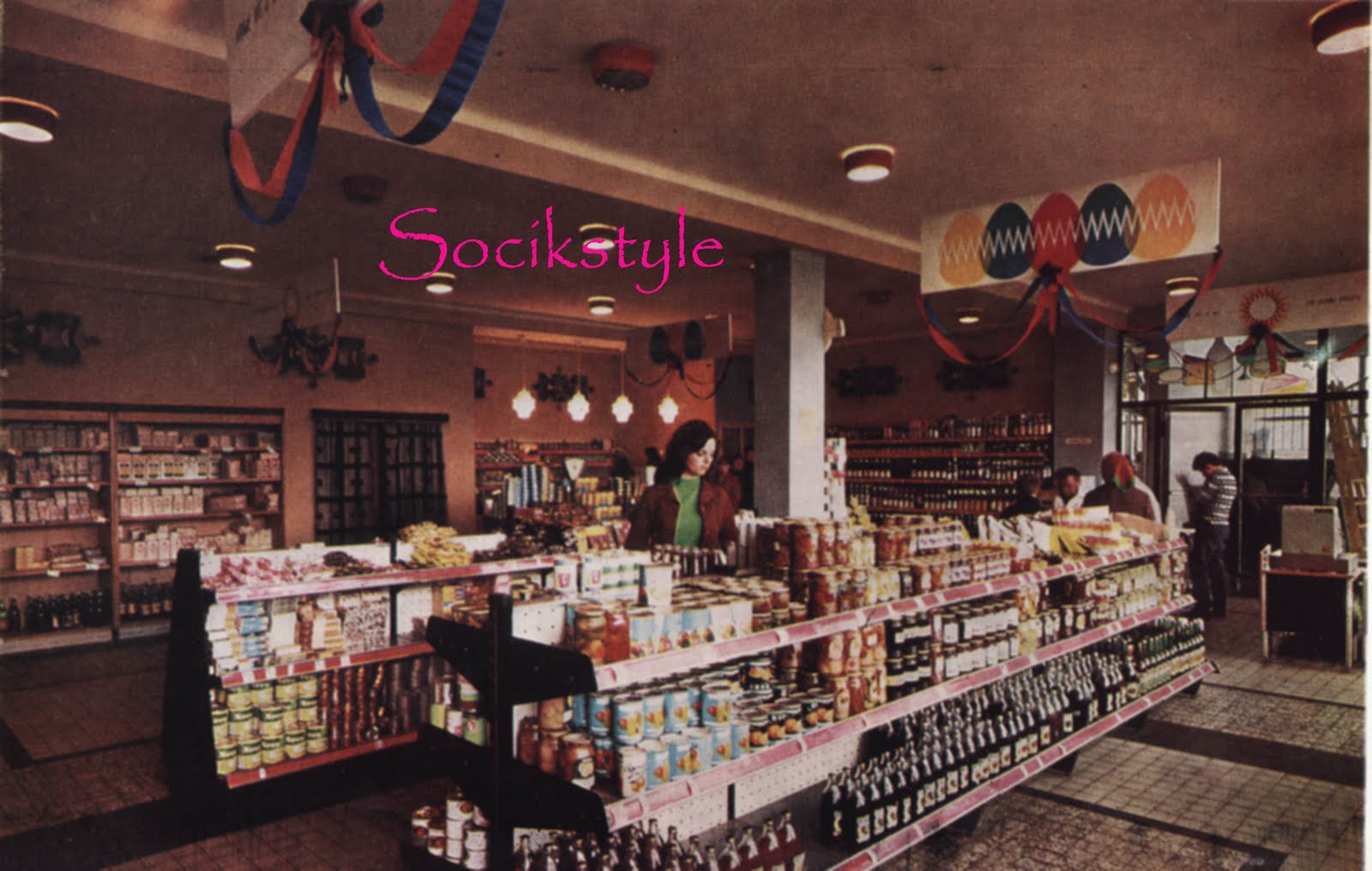 SOCÍK STYLE-Ostalgia: DRUŽSTEVNÝ PODNIK-SPOTREBNÉ DRUŽSTVÁ