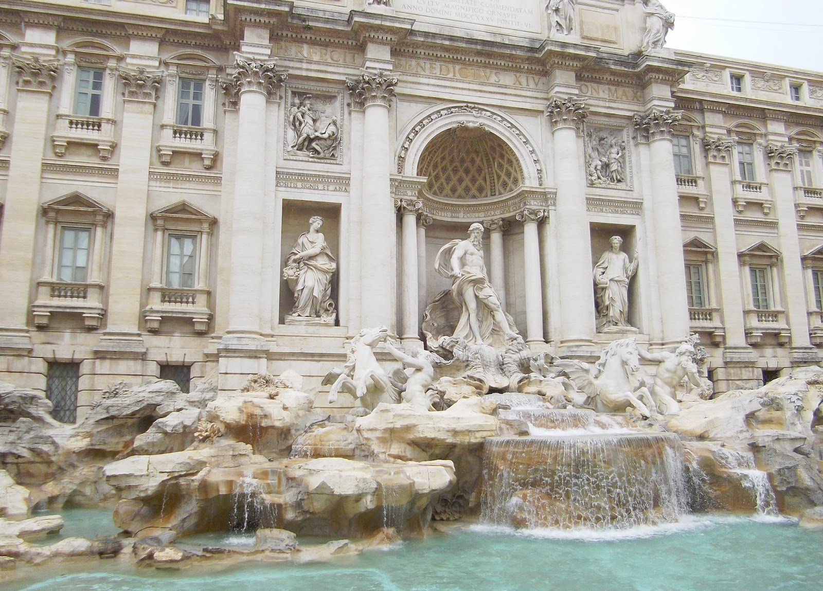 Trip to Rome, Italy - Fontana di Trevi | Life in Luxembourg