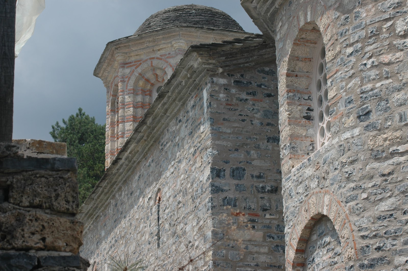 ΤΡΙΒΩΝΙΟ: Η ΙΕΡΑ ΜΟΝΗ ΤΟΥ ΑΓΙΟΥ ΔΙΟΝΥΣΙΟΥ ΣΤΟΝ ΟΛΥΜΠΟ