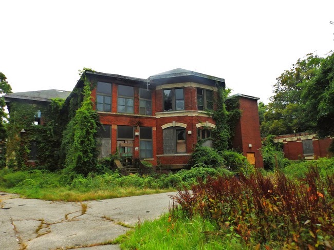 Welcome to Haunted America: Overbrook Asylum