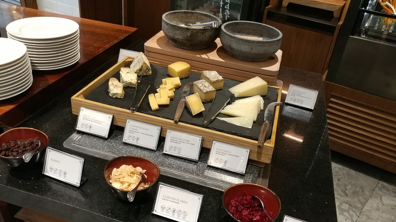 SuMMeR LoVes To Eat! Singapore Food Blog: Semi-Buffet Lunch at Ash ...