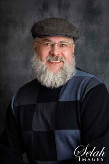 Meet Alex! Photographer & Editor Headshots - Selah Images Inc.