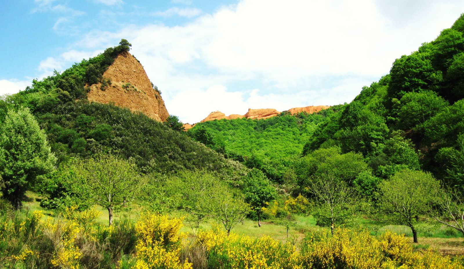 Ultima Thule: Las Médulas - roman legacy landscape in northern Iberia
