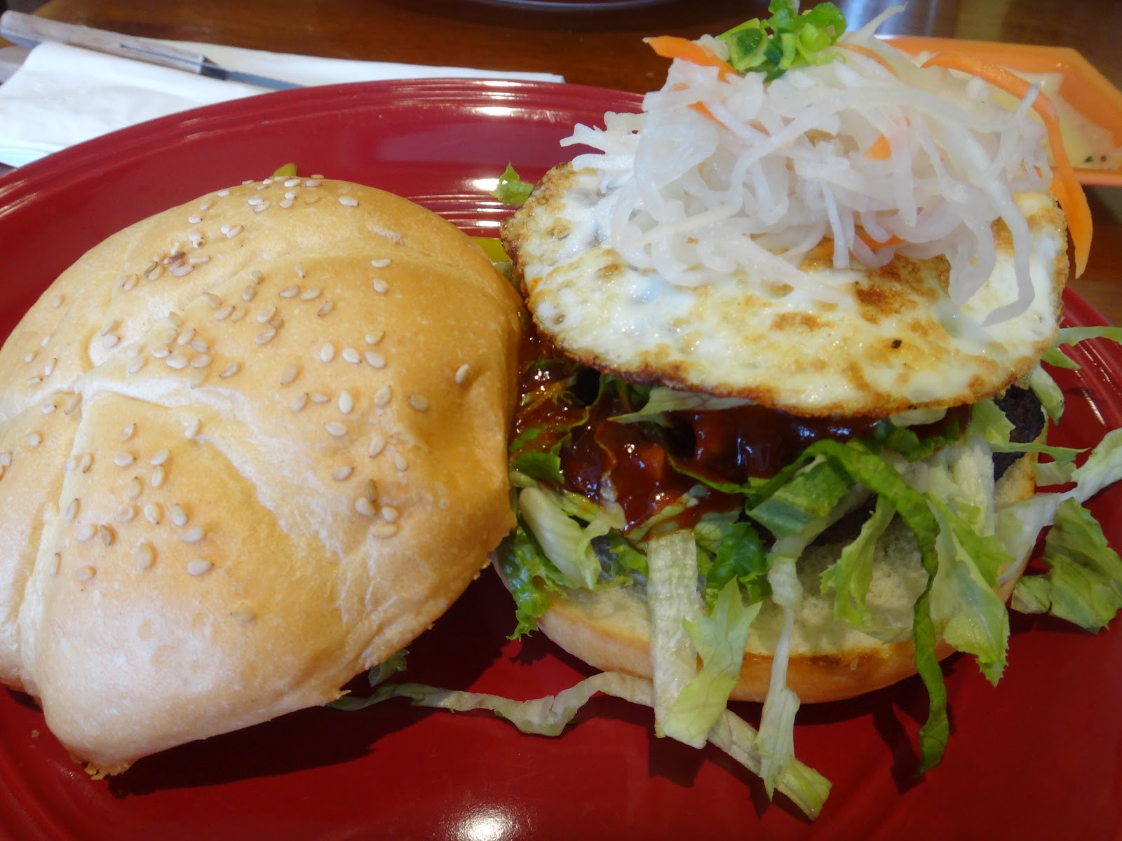 The Fashionably-Forward Foodie: March 2012