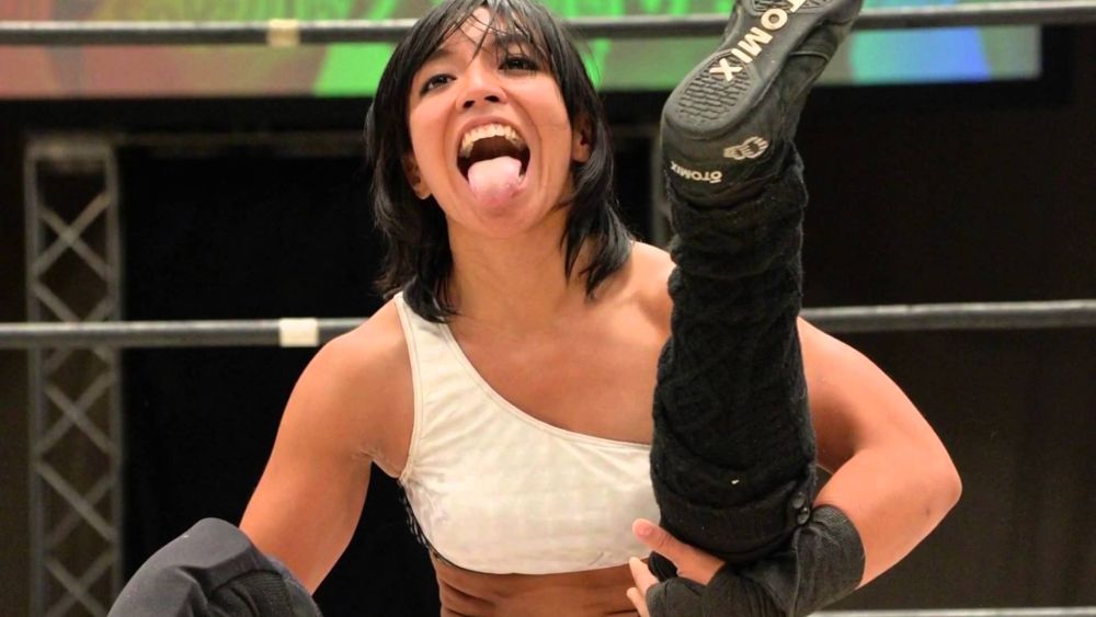 Japanese Female Wrestling: Kris Wolf - Japanese Female Wrestling