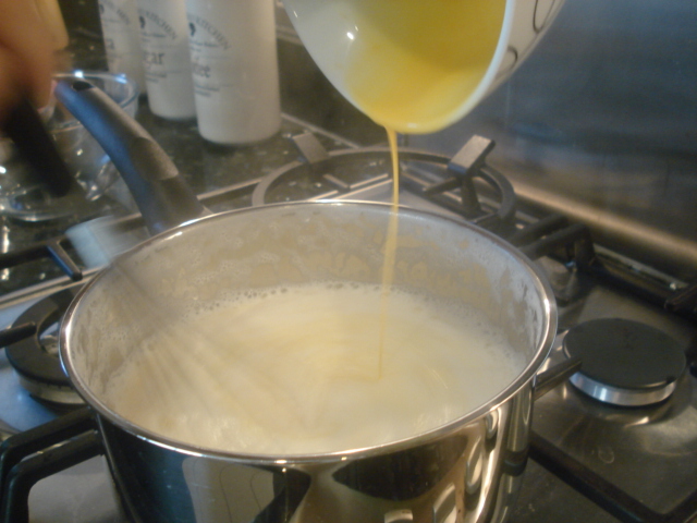 Kitchen Voyage: Go Dutch with these easy Dutch cake recipes