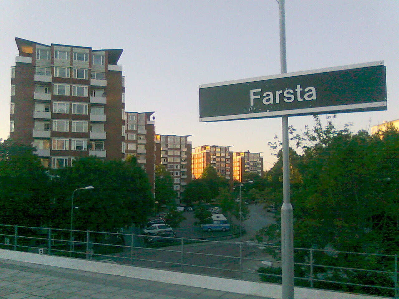 Safari i Storstockholms Lokaltrafik: Farsta strand och Farsta