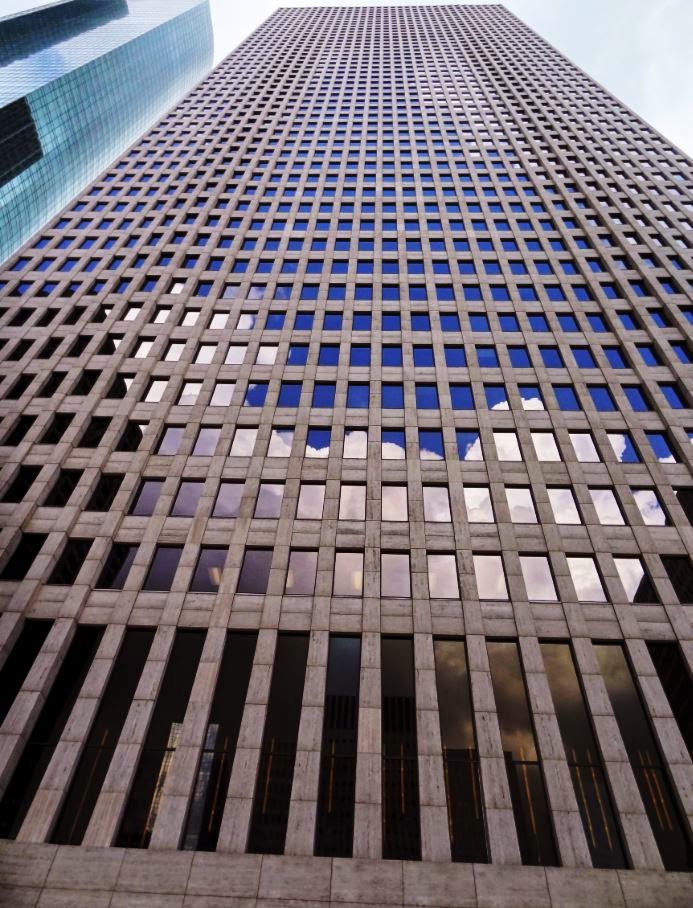 Houston in Pics: 1 Shell Tower and Plaza after renovation (various angl