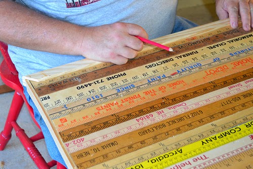 iLoveToCreate Blog: DIY Vintage Yardstick Homework Desk