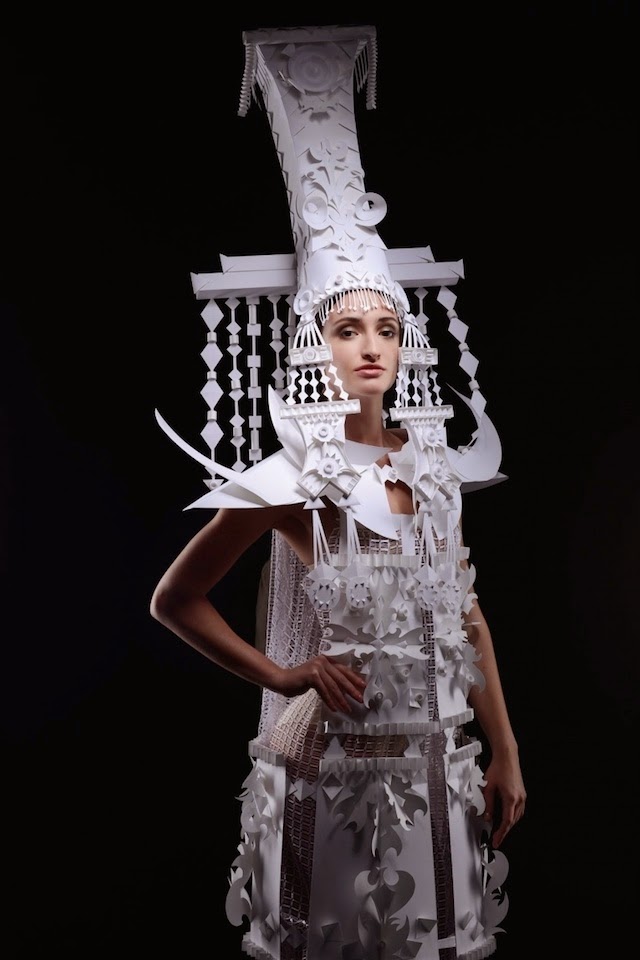 Design Stack: A Blog about Art, Design and Architecture: Paper Clothing ...