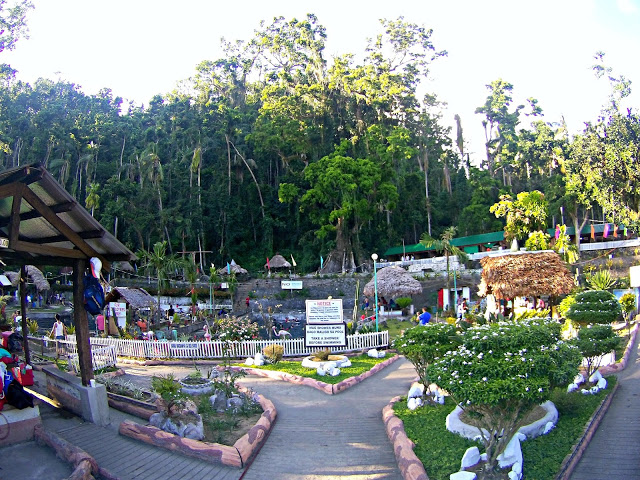 San Mateo Hot and Cold Spring Resort, Irosin Sorsogon - Living in the ...