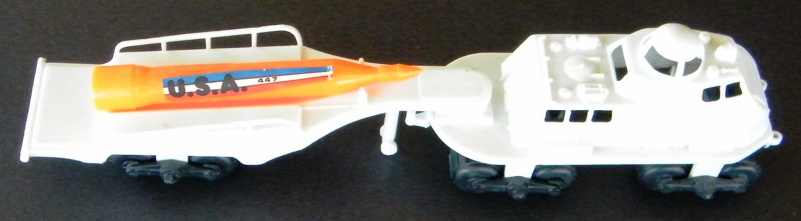 Toys and Stuff: Marx Galaxy Command Playset - Pt 2