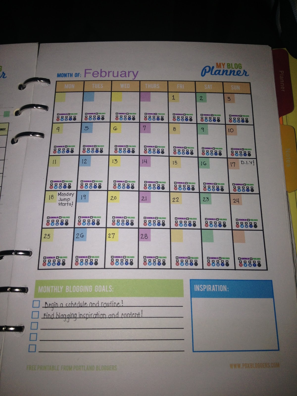 smarty pants of a know it all: D.I.Y. Planner / Organizer / Agenda