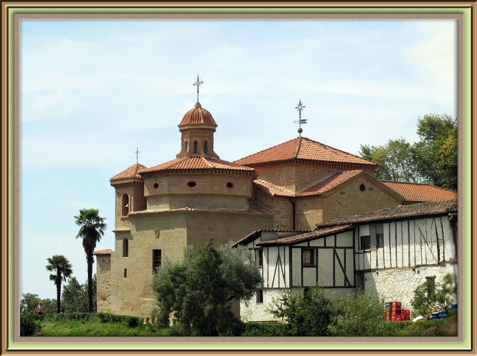 JOYANCO: VIRGEN DE CHILLA - CANDELEDA