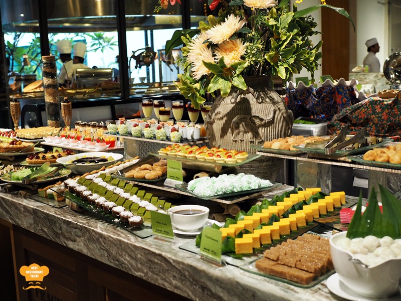 Best Restaurant To Eat - Malaysian Food Blog: Juadah Kampung Buffet ...