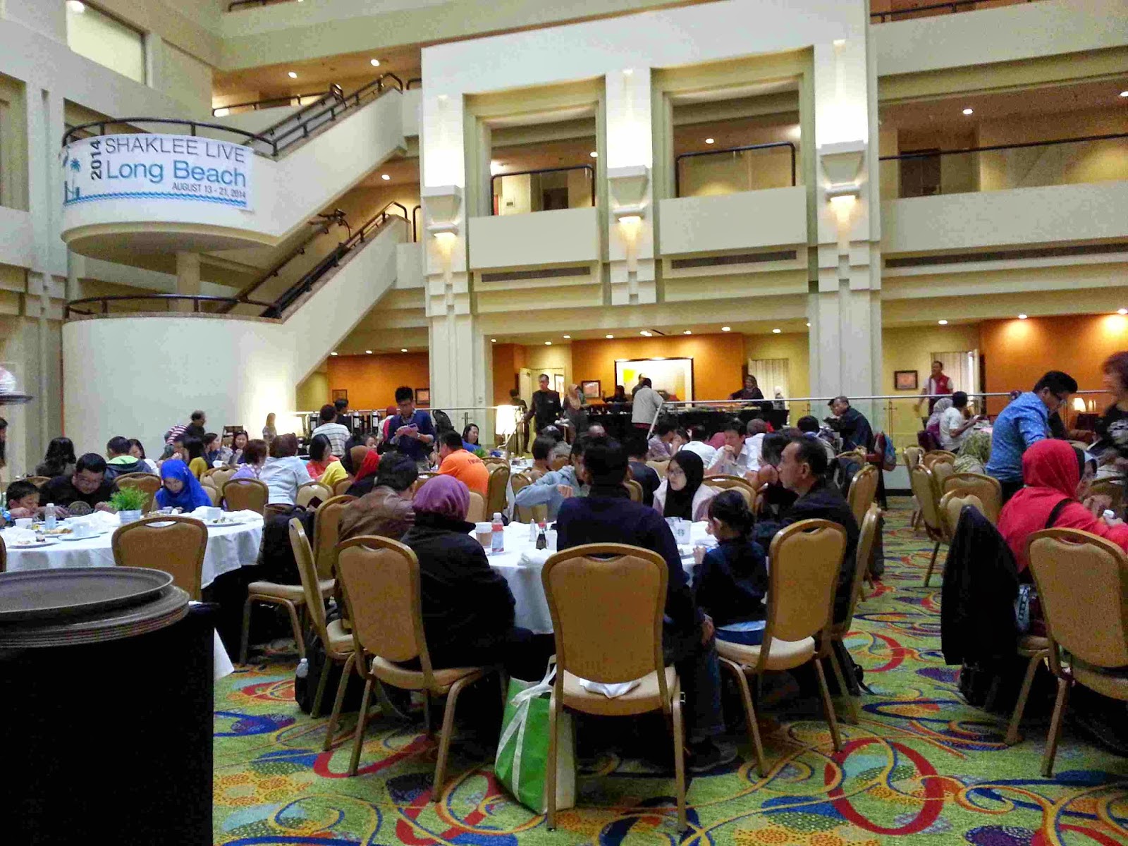 USA TRIP - PART 12 : SHOPPING DI GILROY PREMIUM OUTLETS | Maria Firdaus