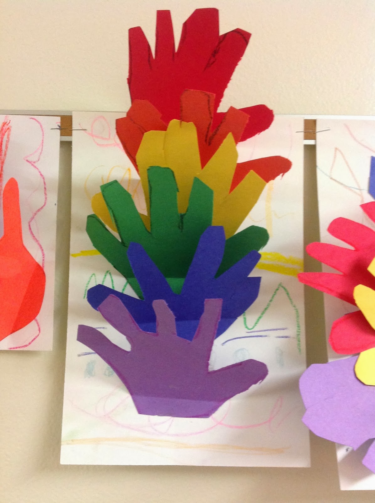 The Artsy Fartsy Art Room: Hands and More Hands!