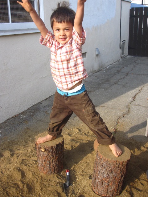 Backyard Nature Fun: Play in the Dirt - GoExploreNature.com