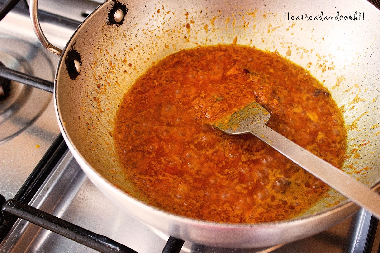 Doi Methi Maach / Fish in a creamy yogurt and fenugreek leaves curry