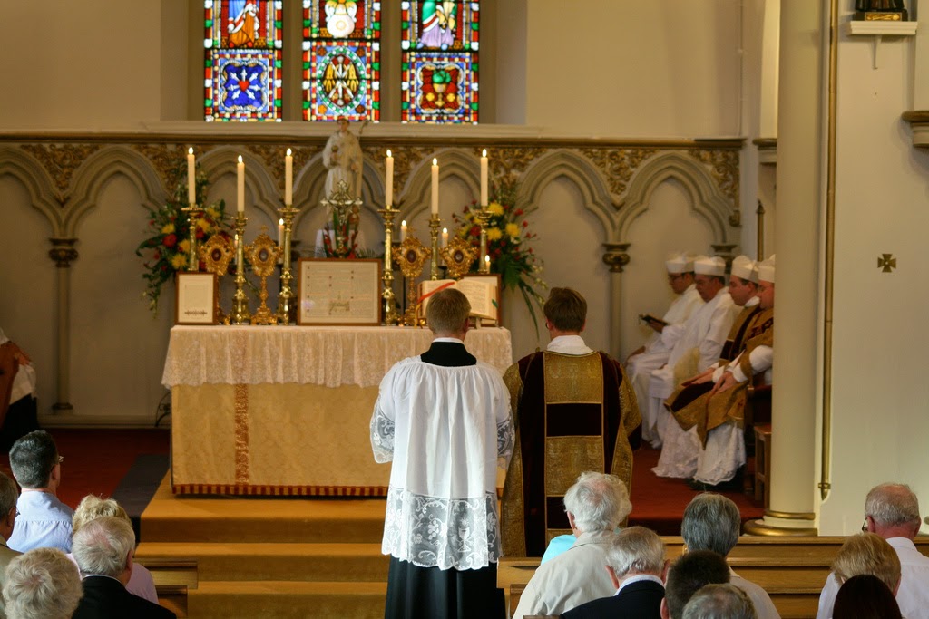 New Liturgical Movement: The Premonstratensians of St Philip's Priory ...