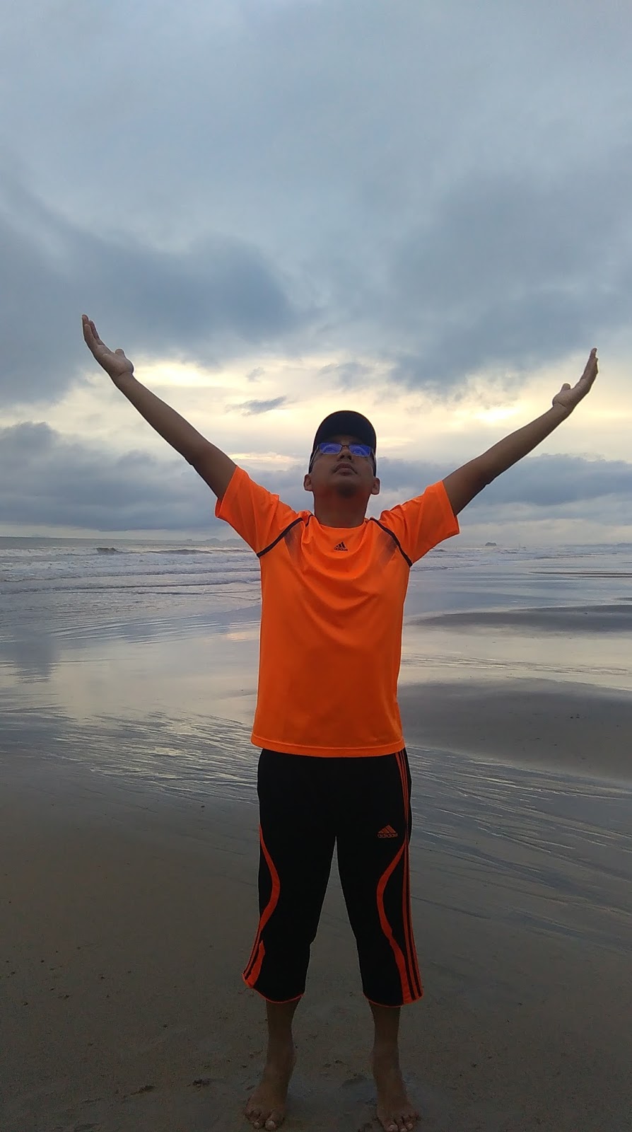 MAT DRAT: Pantai Rompin Pahang - Rompin Beach Resort