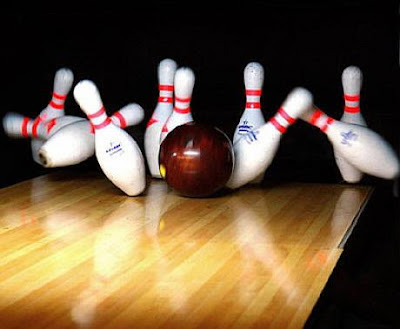 Bowling Tips : How to Bowl Strikes