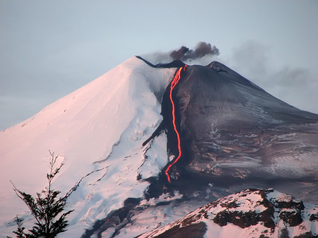 bensozia: Volcano Llaima, Chile