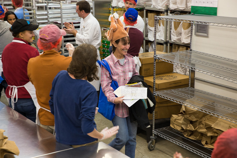 Food & Friends Minute: Abbe Levin: Hammin' It Up on Thanksgiving