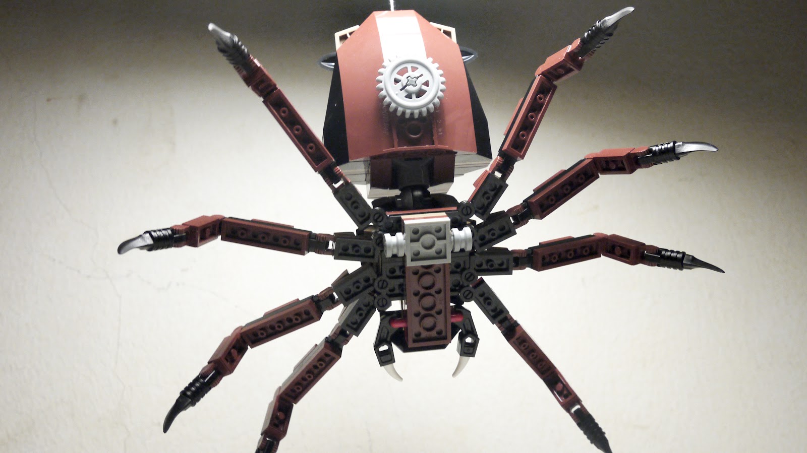 A Toy's Perspective: Lego Lord Of The Rings: Shelob Attacks!
