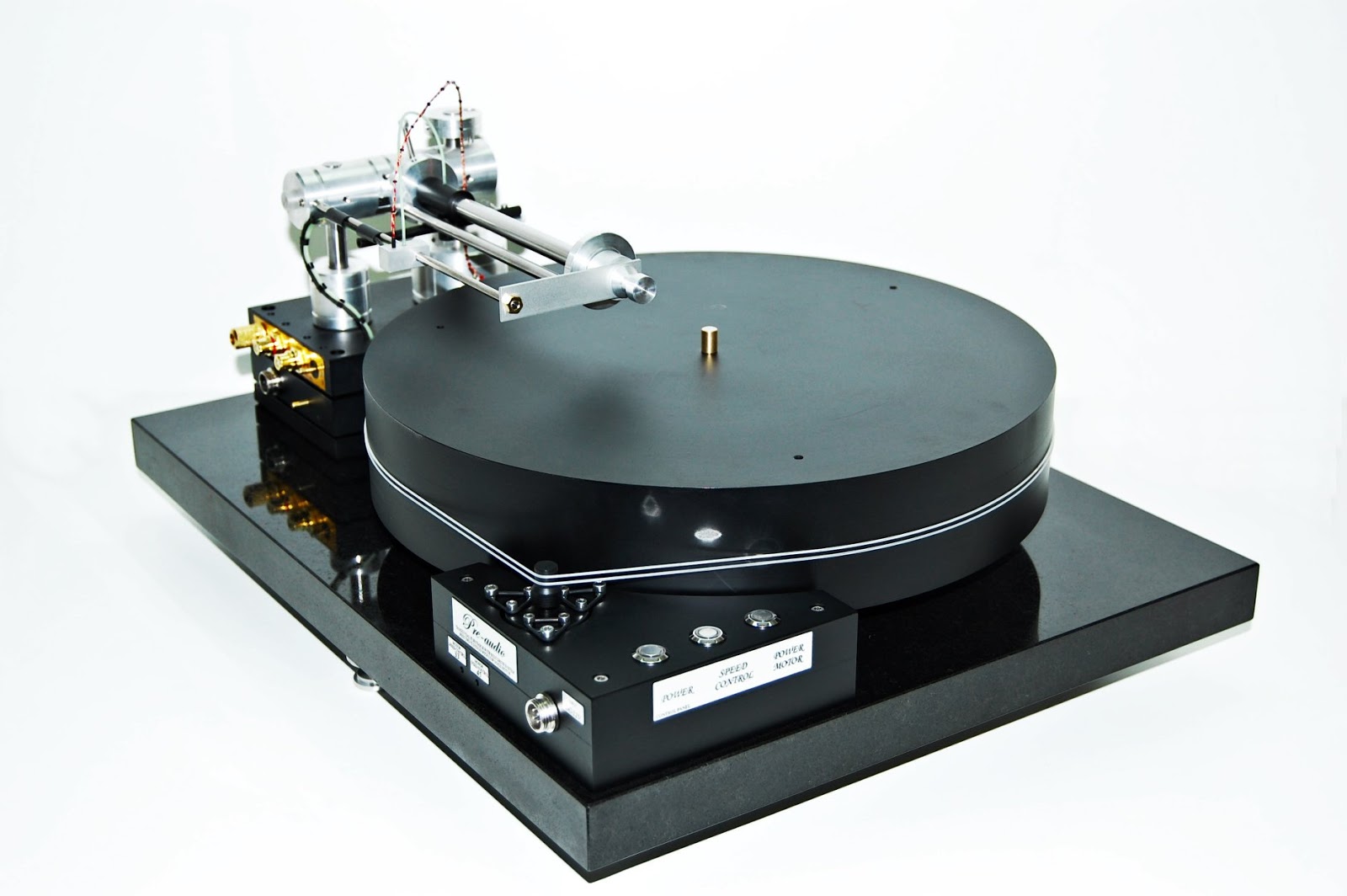 Pre-audio 5×0 Record Player! – M & S | Ultimate High-Fidelity