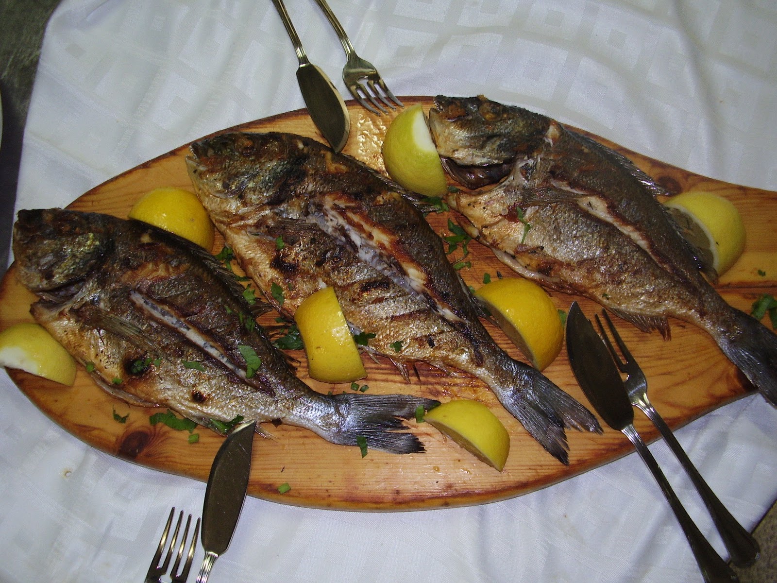 ΙΜΒΡΟΣ ΨΑΡΟΤΑΒΕΡΝΑ’’ : MENOY ...
