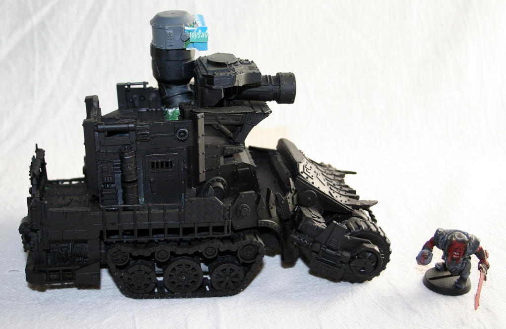 Warhammer In Progress: Ork Clans - Goff Battlewagon with Deffrolla