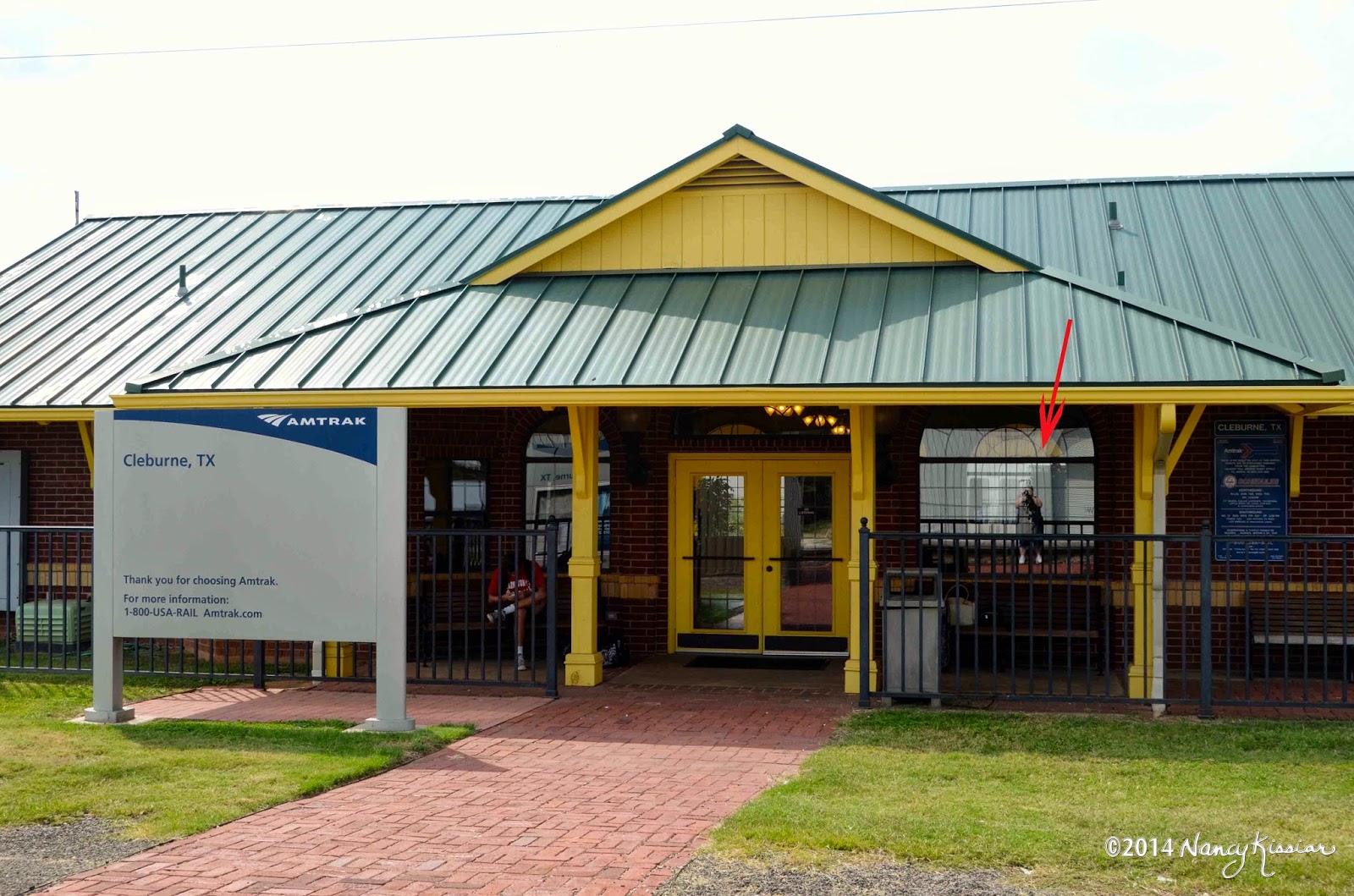 Wild About Texas: Taking the Train..Amtrak Cleburne Station