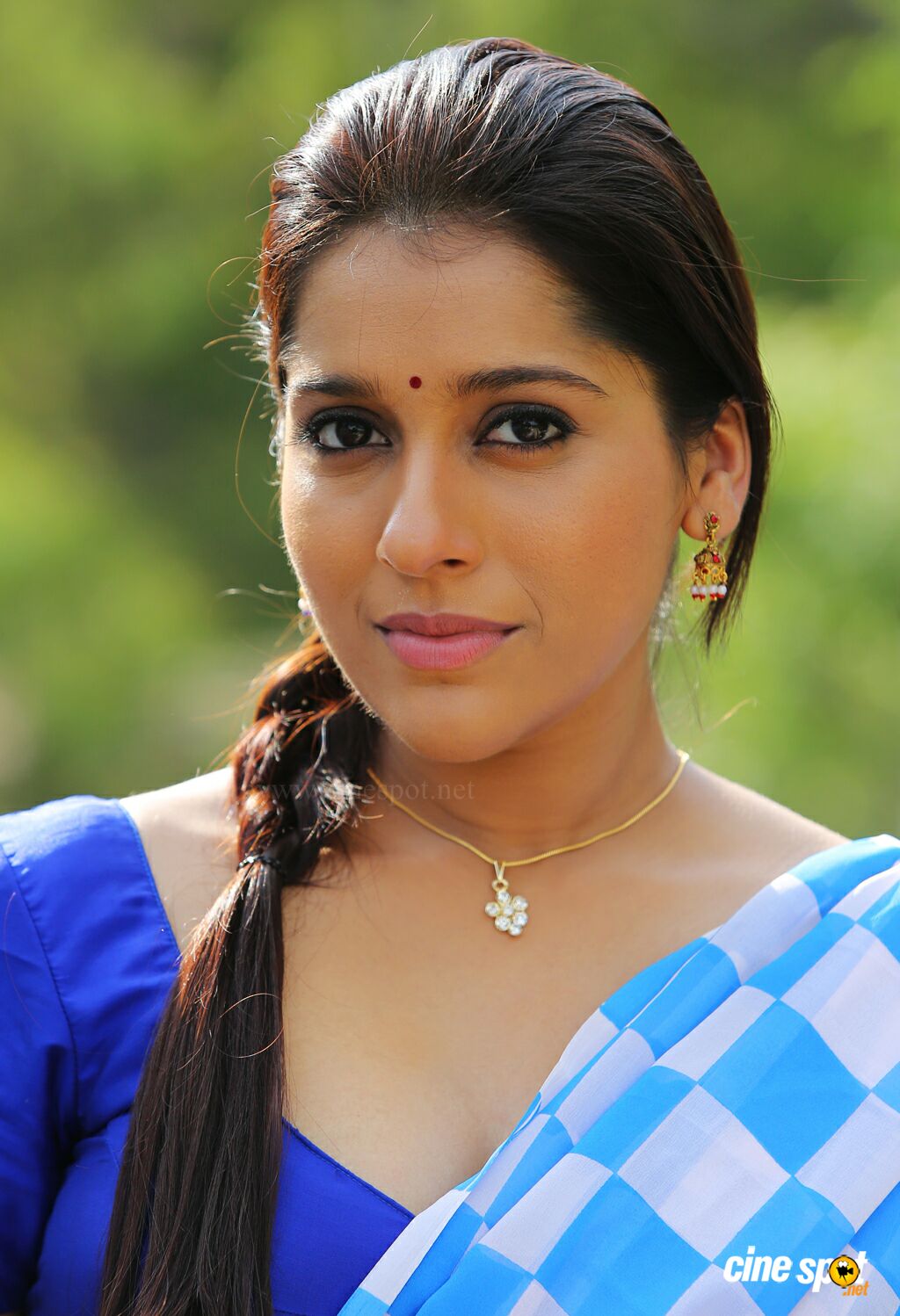 Rashmi gautam south actress photos,stills - HD Latest Tamil Actress ...
