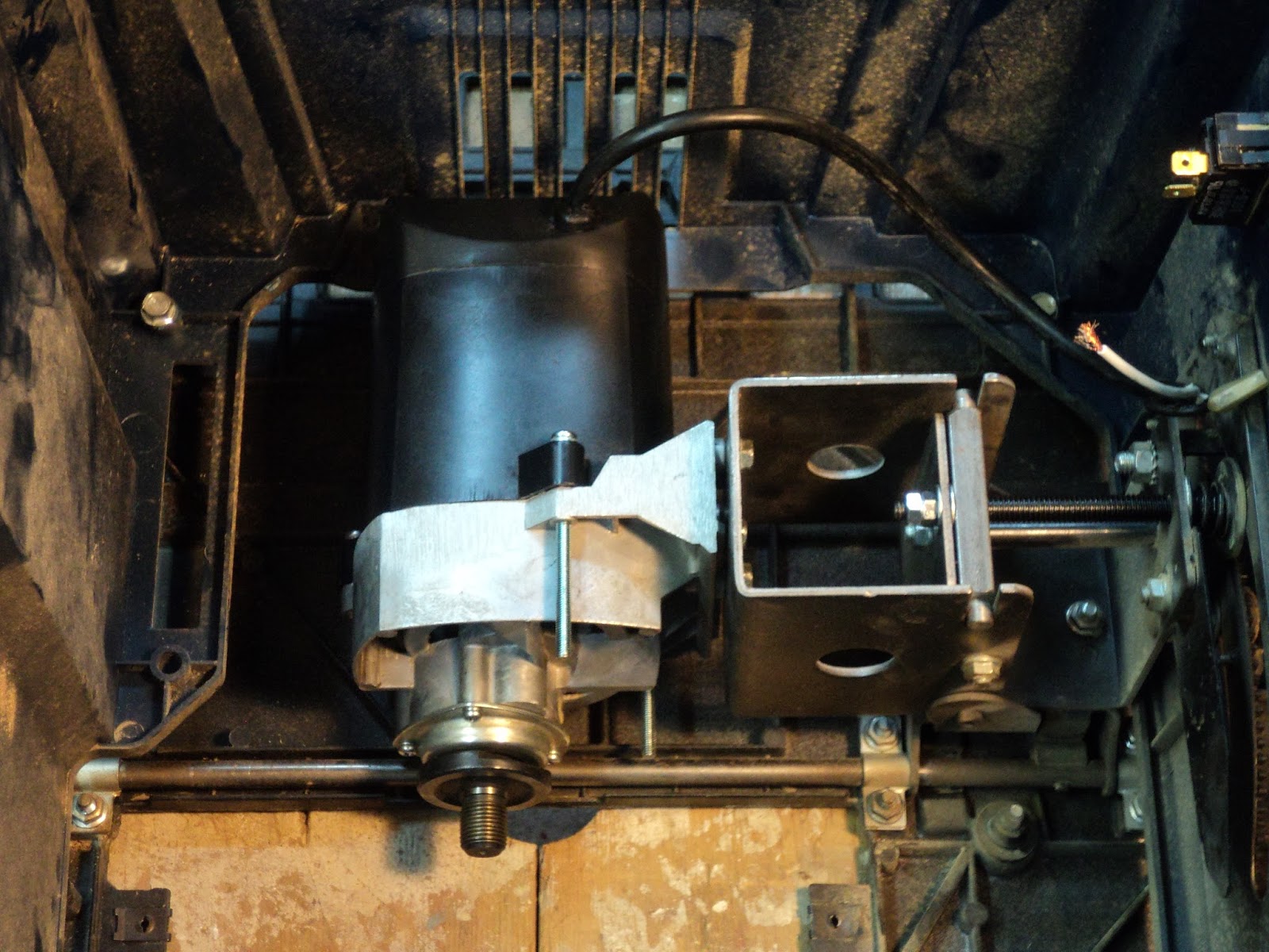 Rouge River Workshop: Ryobi 10" Table Saw (BTS12S) Overhaul