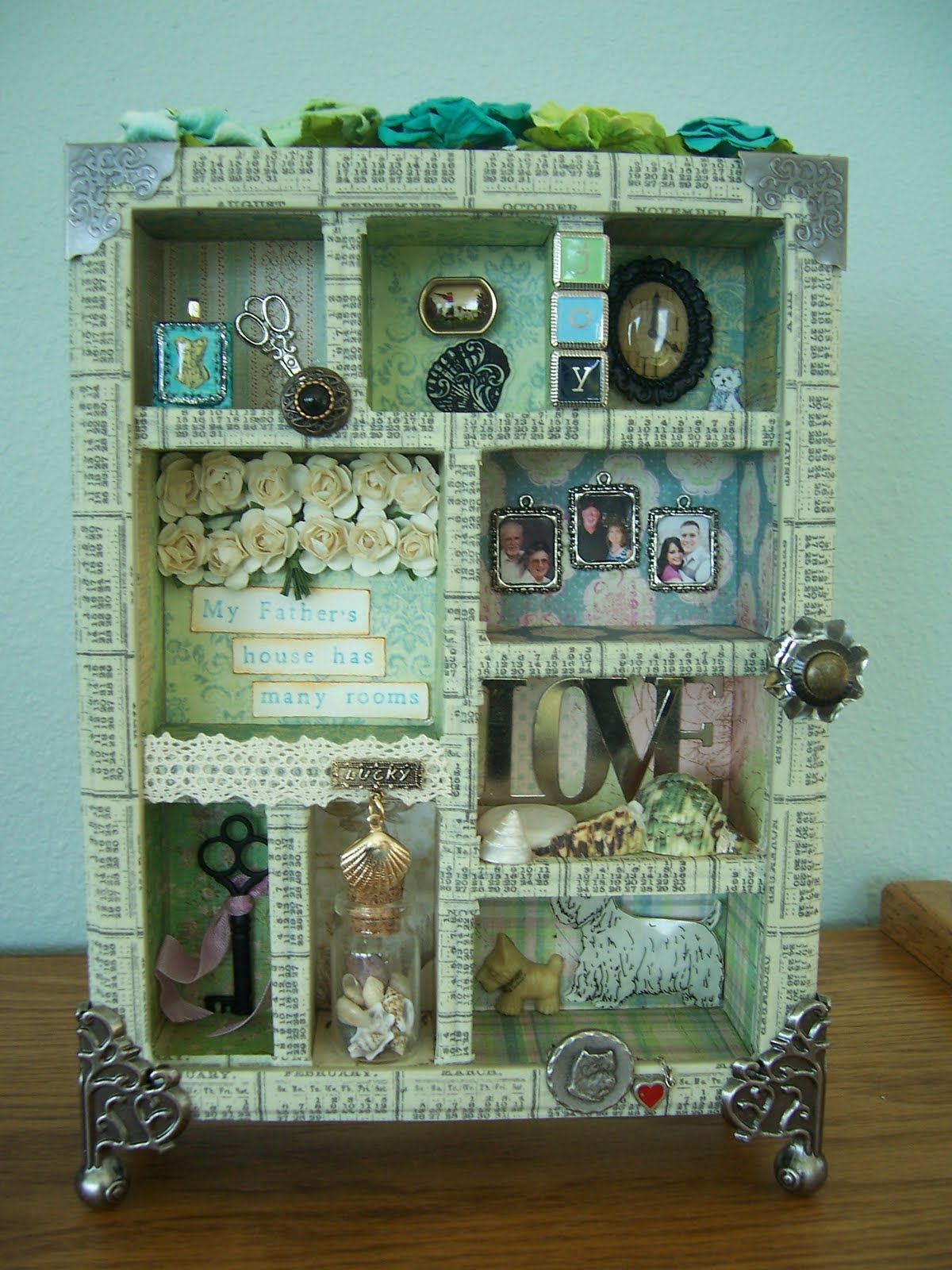 Paperiah: Tim Holtz Configurations Box